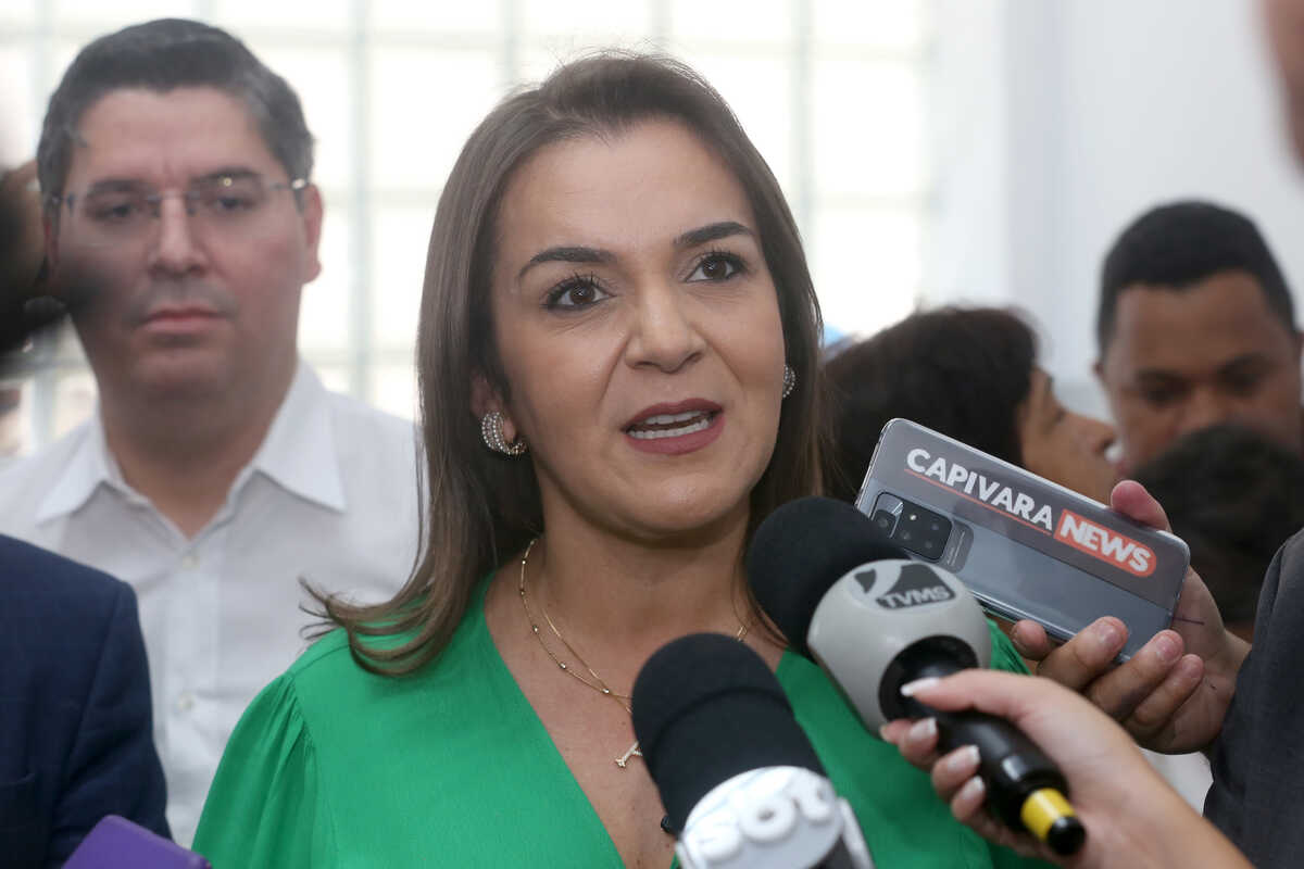 Adriane Lopes escolhe novo secretário de Educação; confira mudanças já ...