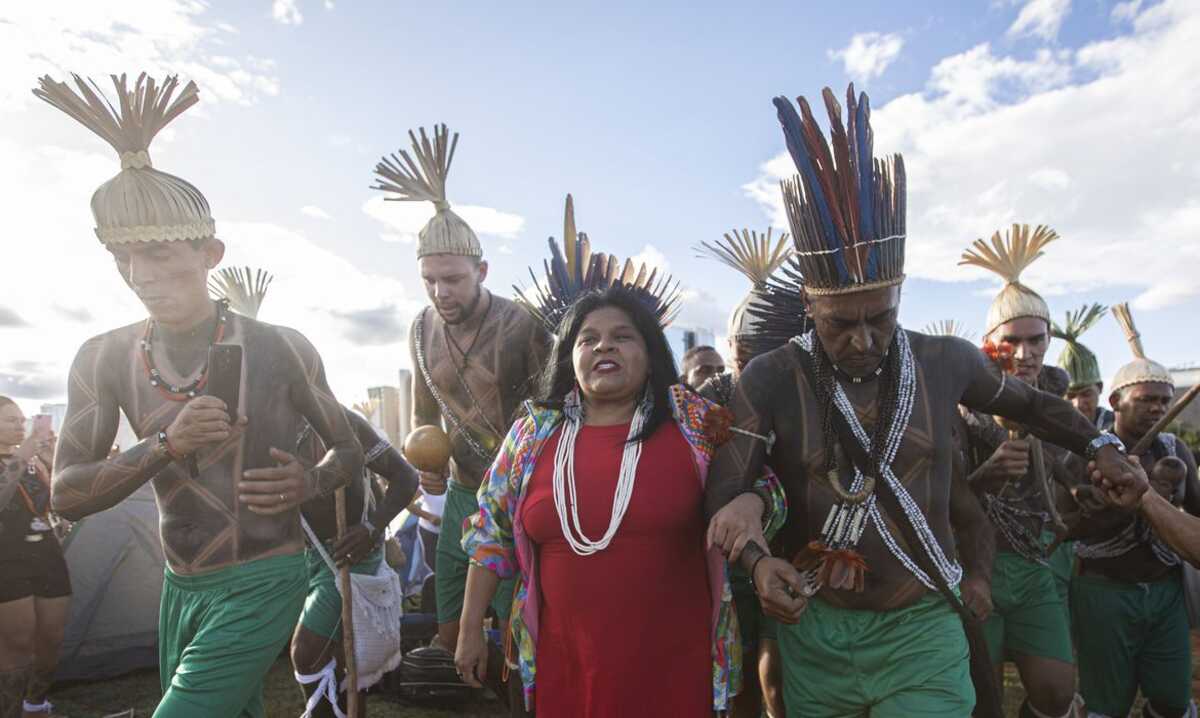 Líderes terena e guarani-kaiowá representam indígenas de MS no ...