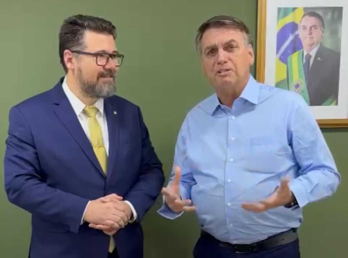 Bolsonaro diz que vai lançar candidatos em todos municípios de Mato ...