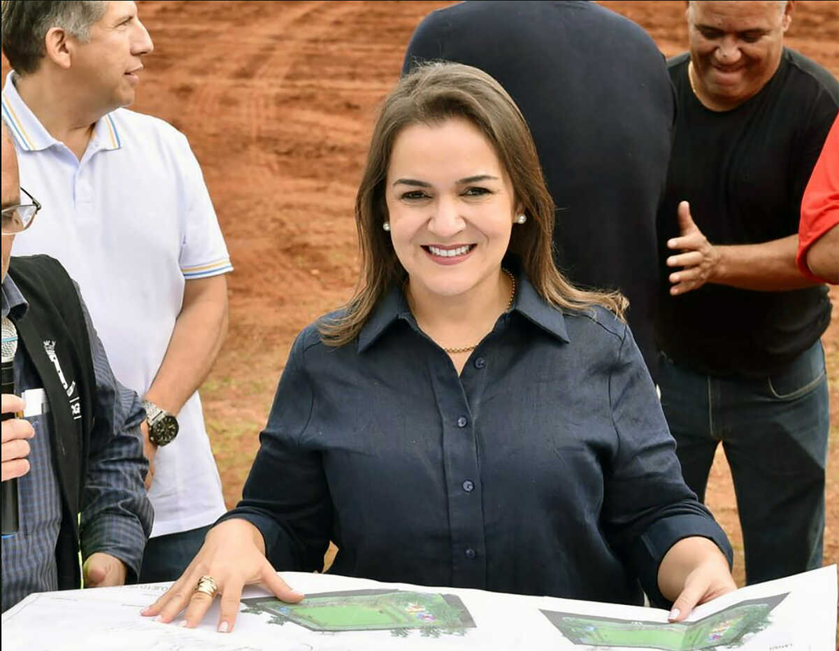 Apoio da educação pode fortalecer pré-candidatura de Adriane Lopes ...