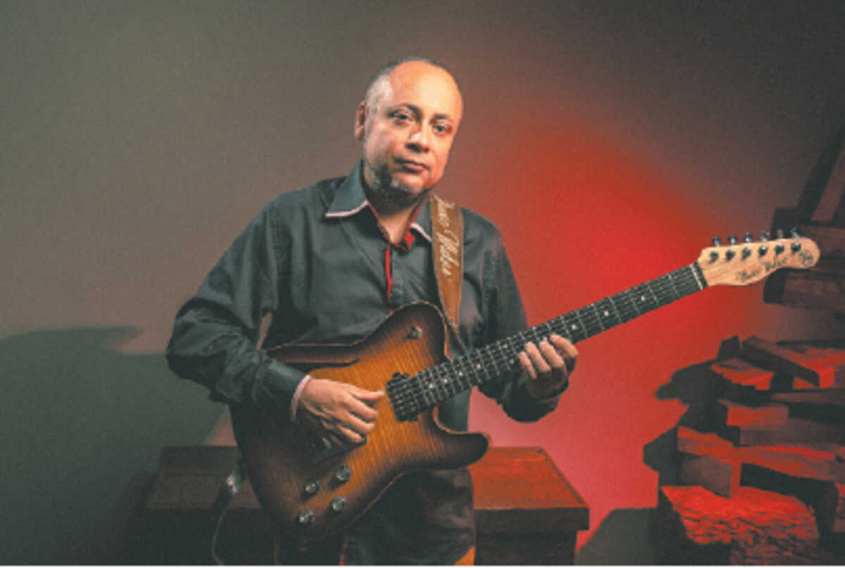 Fábio Leal será o frontman de hoje no Armazém Cultural - Correio do Estado