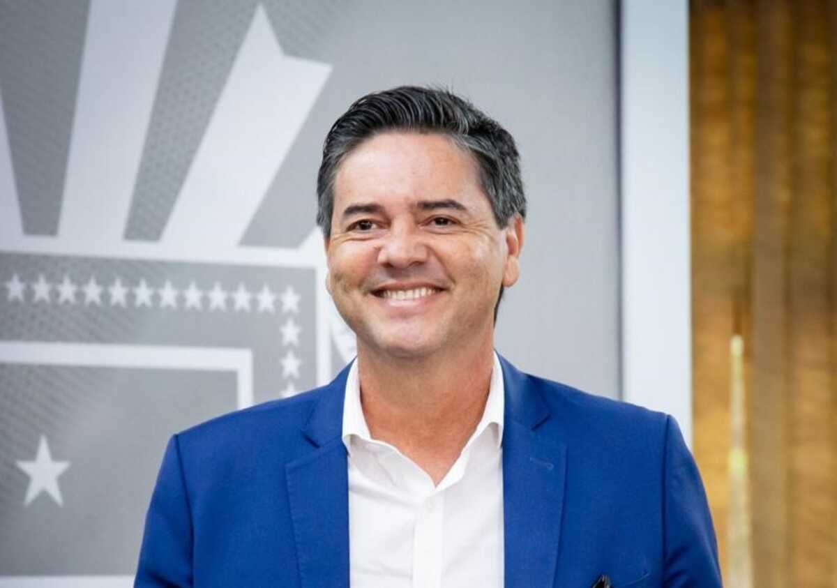 Ademar Jr. vai assumir a Secretaria Municipal de Inovação e ...