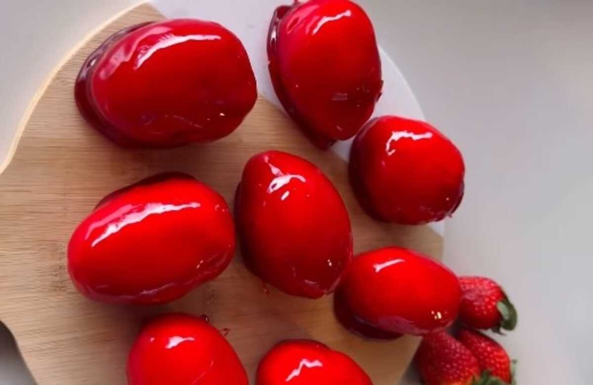 Receita fácil de morango do amor, o novo queridinho da internet ...