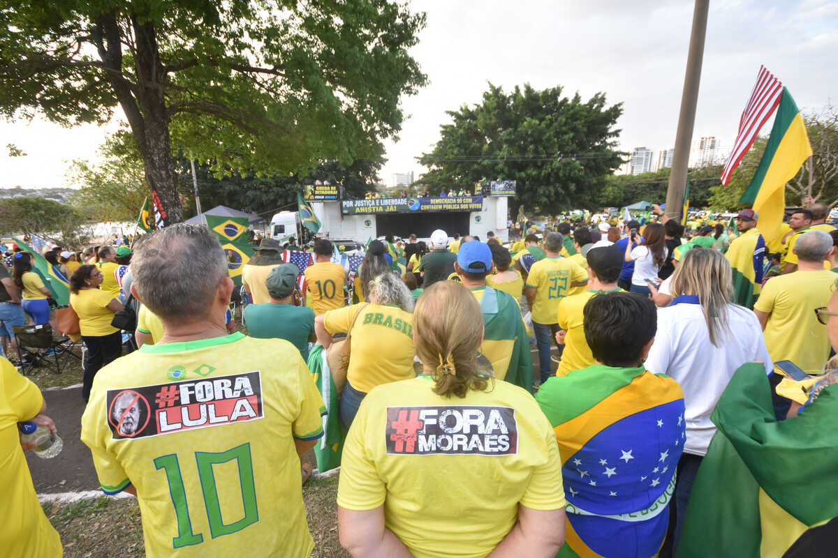 Ato por anistia em Campo Grande tem recado de Michelle Bolsonaro - Correio do Estado