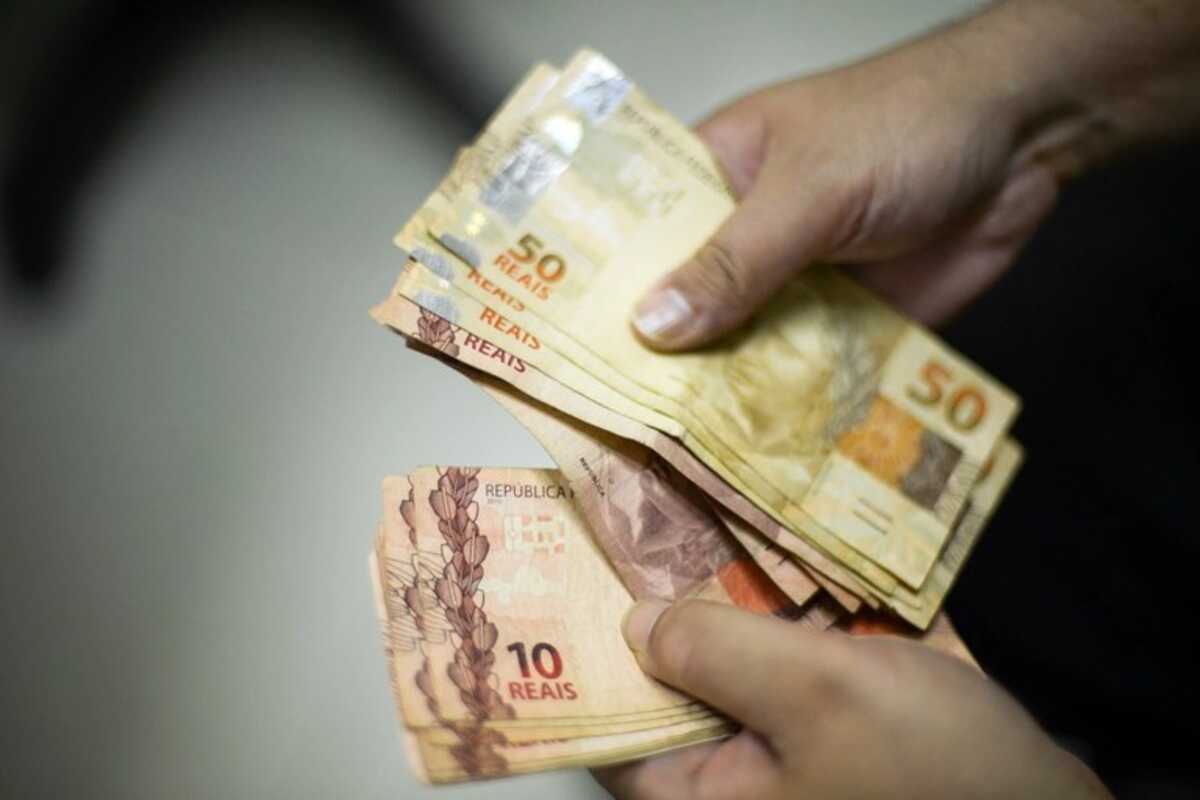 Dois apostadores de MS ganham quase R$ 100 mil na Mega-Sena - Correio ...