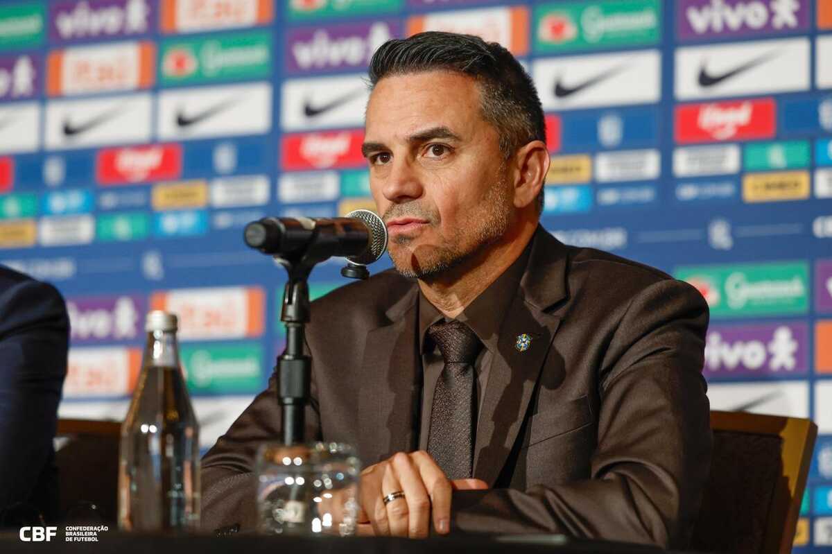 Seleção jogará em estádios 'brasileiros' e em alerta para tempestades ...