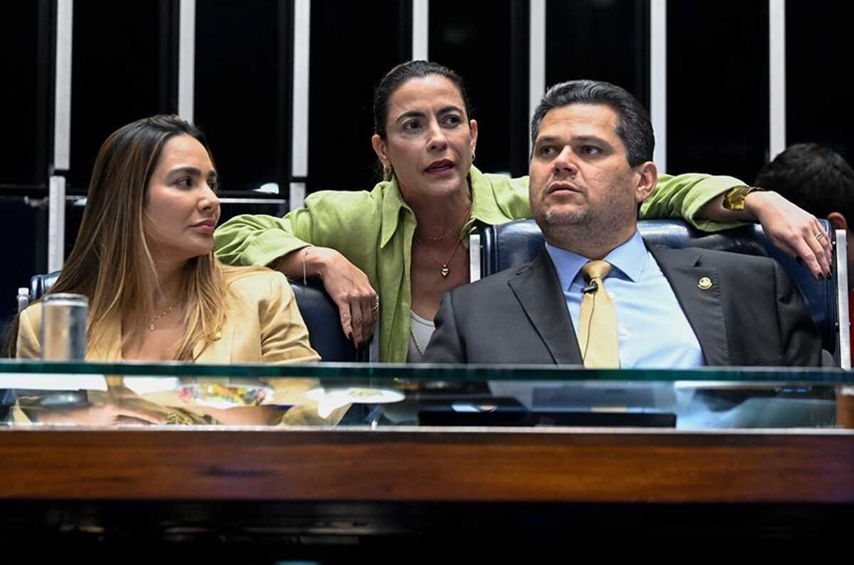 Projeto que iguala misoginia ao racismo é aprovado no Senado - Correio ...