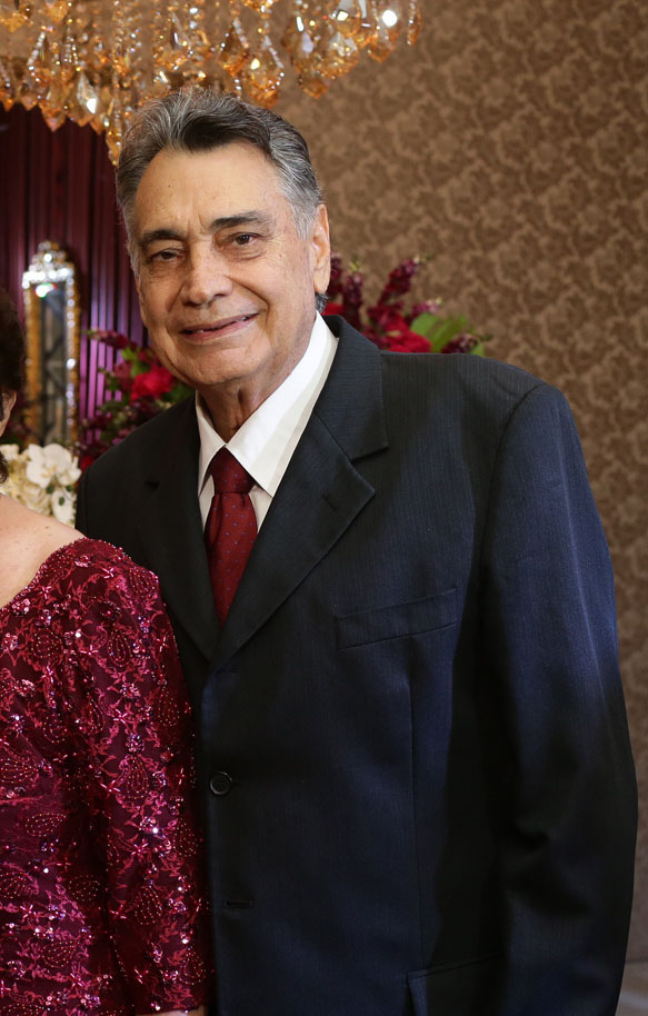 Confira a coluna Diálogo na íntegra, desta quinta-feira, 10 de agosto ...