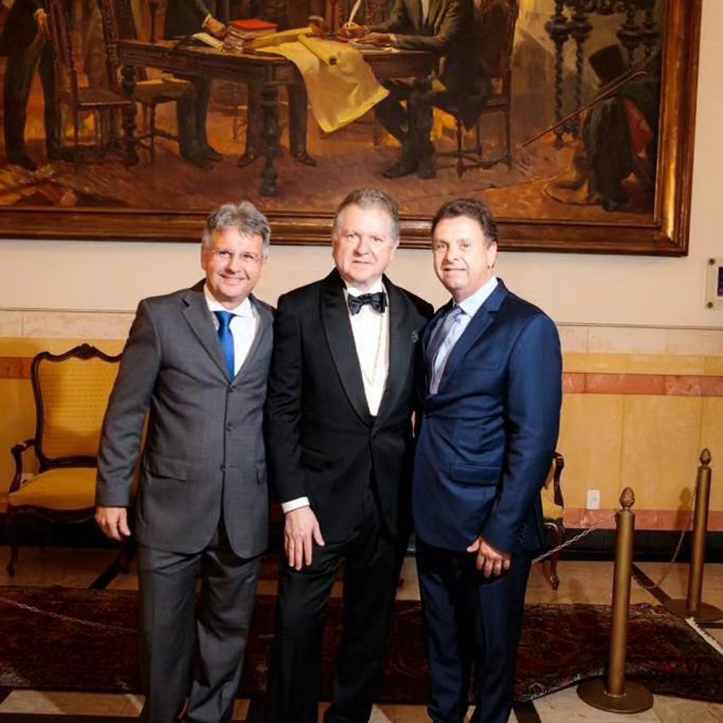 Confira a coluna Diálogo na íntegra, desta sexta-feira, 1º de março de ...